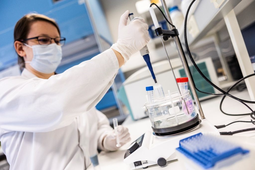 Design strategies for polysaccharide hydrogels used in soft tissue ...
